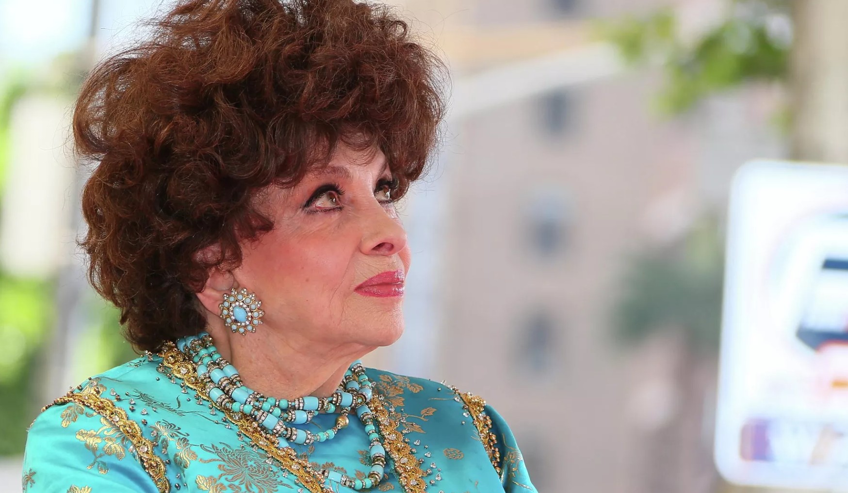 Even at the age of 95, she amazed with her talent and remained in the ...